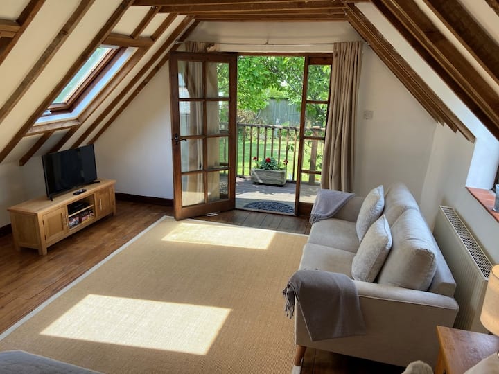 Charming Cotswold Self-contained Studio Apartment - Chipping Campden