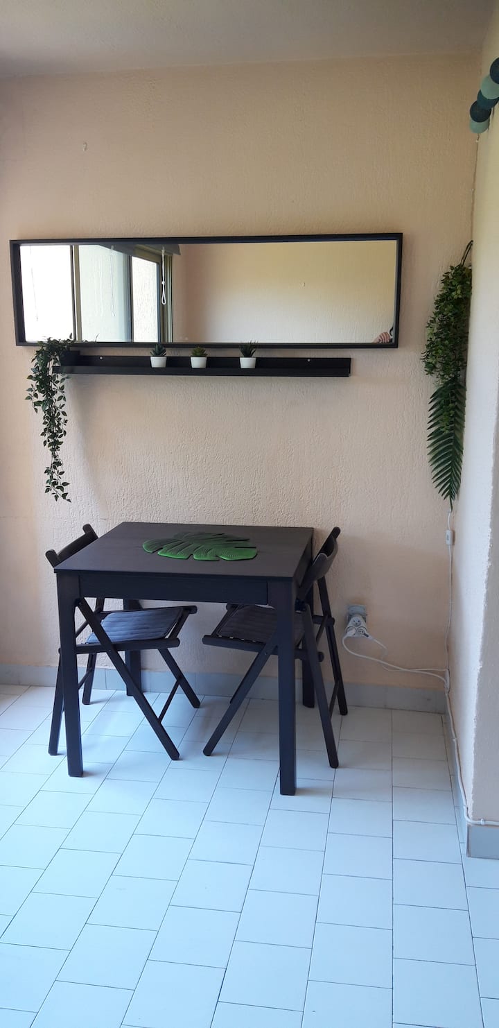 Appartement Douillet Entre Mer Et Pinède - Sanary-sur-Mer