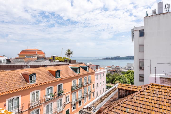 Santos River View - Lovely Apartment - Lisbon