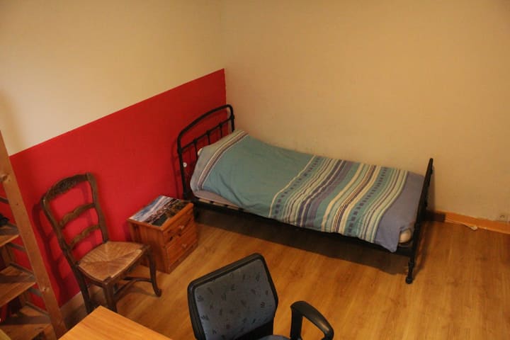 Chambre Chez L'habitant Quartier Calme - Angers