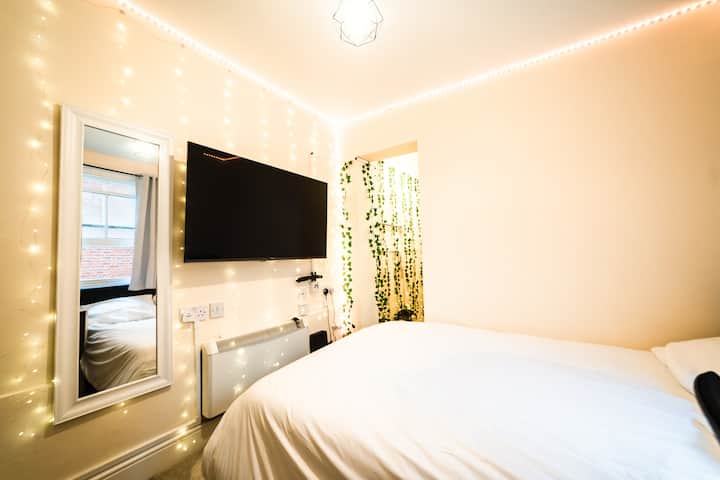 New Studio Apartment In The Heart Of Brighton - ホヴ