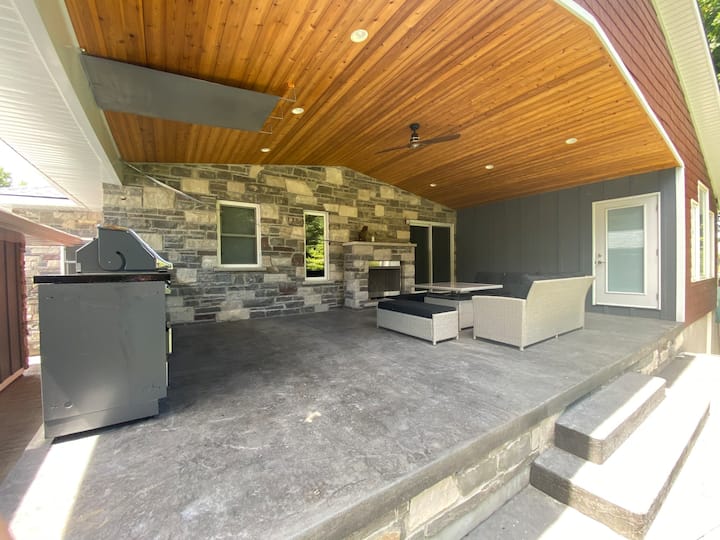 Henry's Hidden Gem - Niagara-on-the-Lake