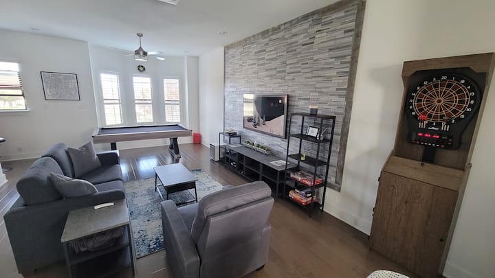 Downtown Entertainer's Oasis - San Antonio, TX