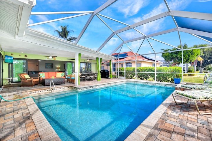 ️ Salt Water Heated Pool On Gulf Access Canal - Sanibel Island, FL