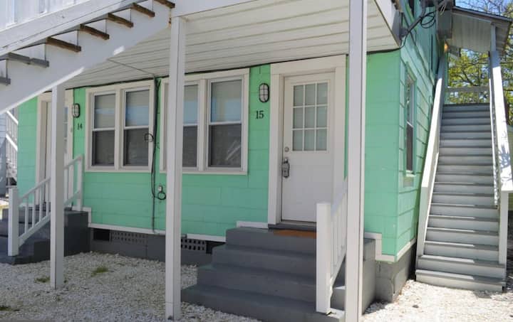 Simple Cozy Small 1br Bedroom Apartment - Ocean City, MD