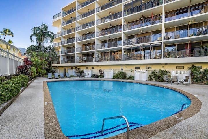 Hawaii Kona Jewel Across From The Ocean-downtown - Kailua-Kona, HI