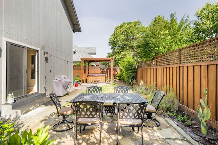 Heart Of St Helena! Spacious, Modern 3br W/hot Tub - Pope Valley, CA