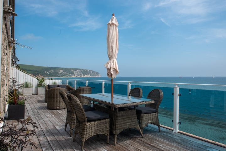 Stunning Beach Front Apartment (W Balcony) Swanage - Swanage Beach