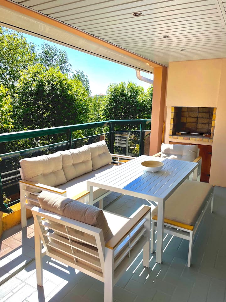 Superbe Appartment Ensoleillé + Parking Gratuit - Bayonne