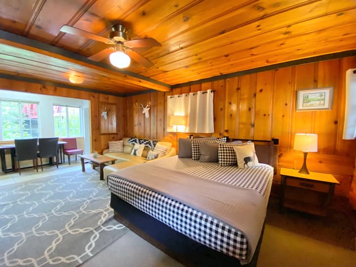 Riverside Mountain Lodge - 1 - Family Suite - Downieville, CA