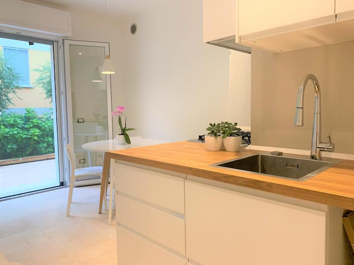 Suite Diana. New, A Quiet Area In Sirmione! - Sirmione
