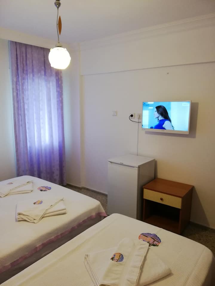 Si̇te İÇEri̇si̇nde ÖZel Plajli Tesi̇s - Didim