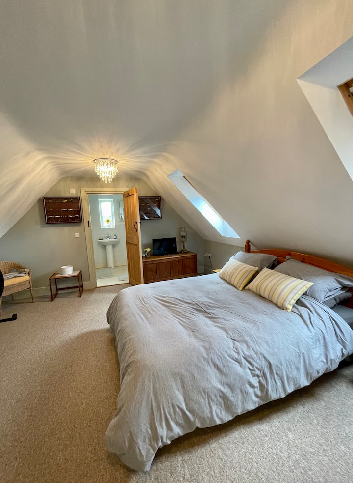 10 Mins Walk To The Circuit - Towcester