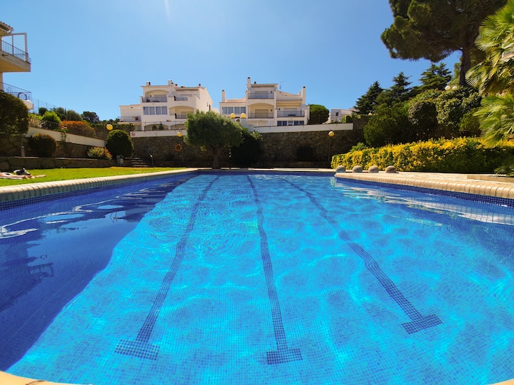 Anxoveta: Encant, Vistes Mar, Piscina, P I Wifi. - Cadaqués