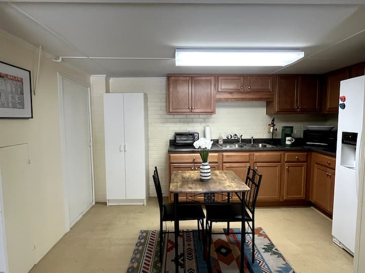 Private Guest Suite In Haymont, Fayetteville - Fayetteville, NC