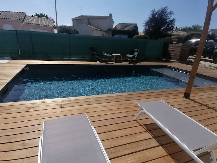 Villa Avec Deux Places De Parking Sur Le Terrain - Royan