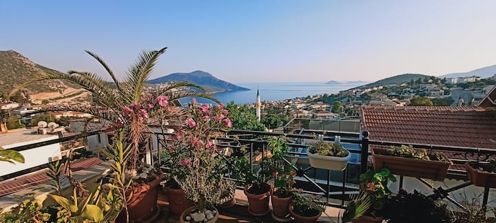 Designer's Home Green Terrace & Sea View @ Kalkan - Kalkan