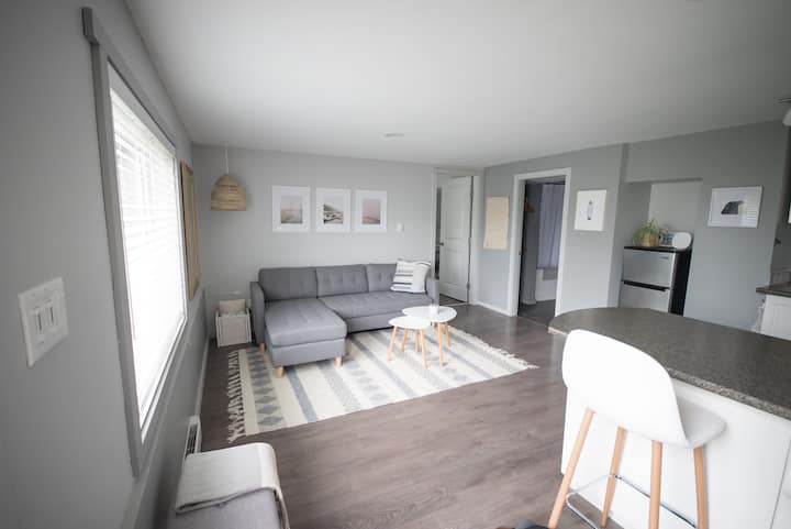 Otter+pine Guest Suite - Ucluelet