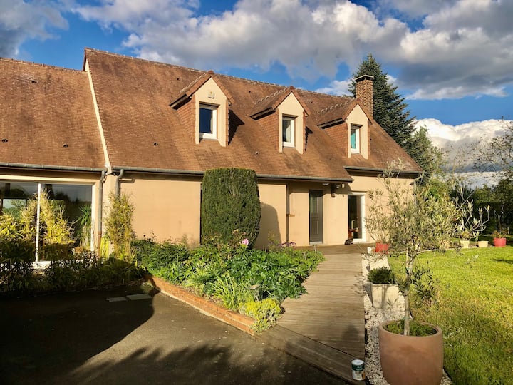 Villa, Proche Circuit Et Pôle Européen Du Cheval - Le Mans