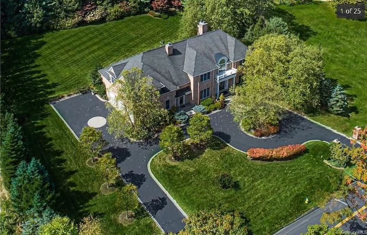 8500sqft Colonial House Only 15min To Hpn Airport - White Plains, NY