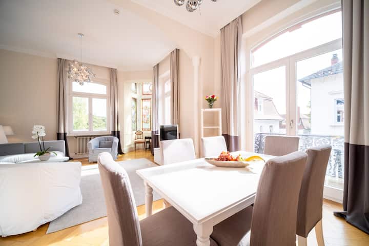 Castillo11-og, Luxus, 3,5 Zimmer,2 Balkone Am Park - Bad Homburg