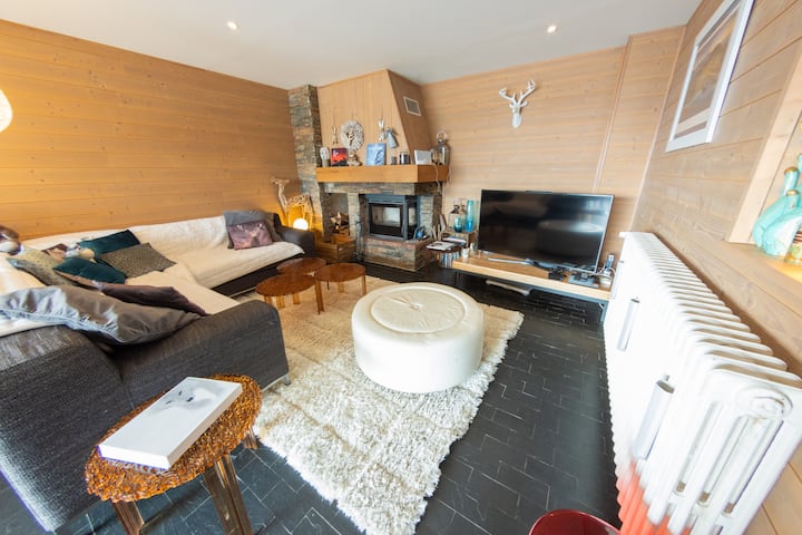 Grande Maison-chalet Moderne Surplombant Valberg - Valberg