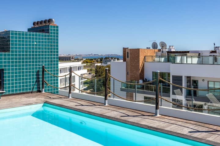 Amazing Apt 4p Near Lagos Marina And Beach
W/ Pool - Lagos