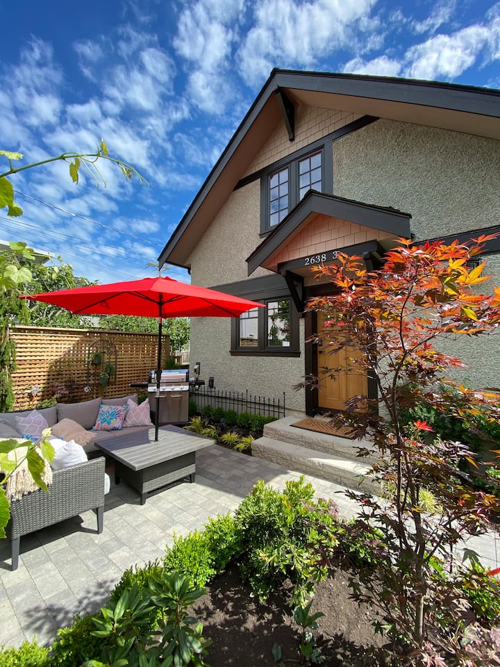Chic Kitsilano 5 Star Coach House - Vancouver