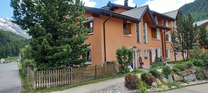 Schönes, Gemütliches Zimmer In Der Chesa Lizun - Saint Moritz