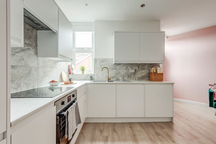 Stunning 2-bedroom Apartment In Sharrow Vale - Sheffield