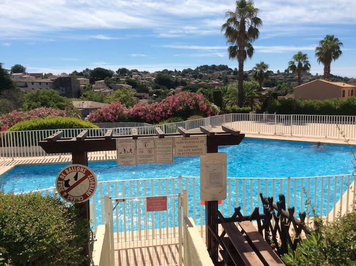 Duplex Dans Résidence Avec Piscine - Vence