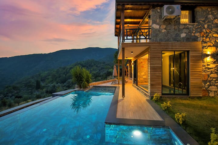 Villa Aidaa &Seascape - Türkiye