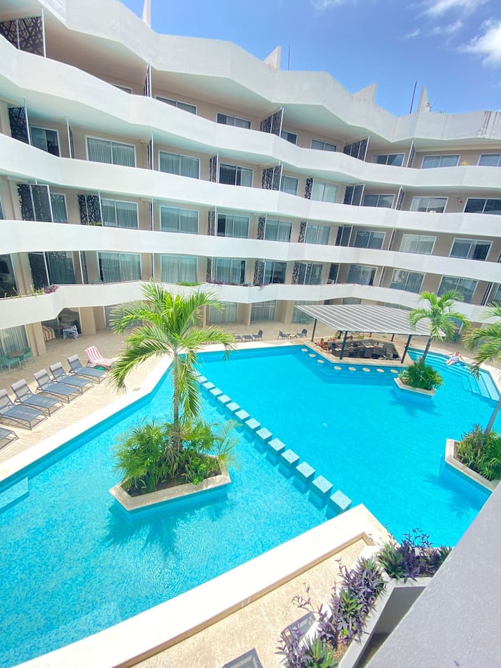 Cool Studio, 3 Blocks From The Sea. Quick Internet - Playa del Carmen