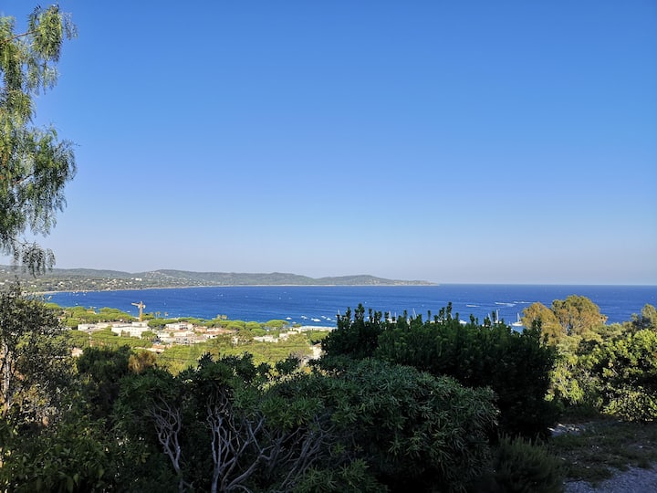Appartement Au Calme Avec Magnifique Vue Cavalaire - Cavalaire-sur-Mer
