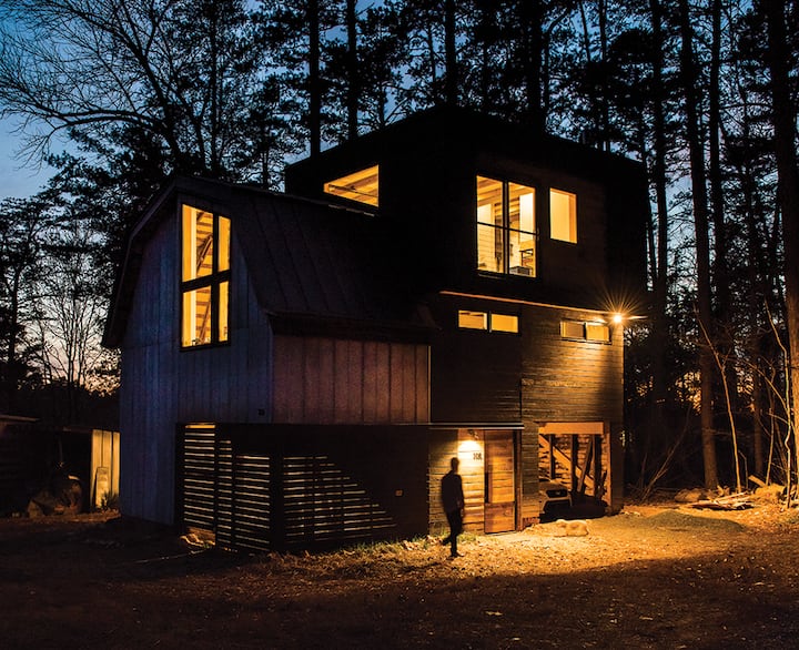 Relaxing Intimate Respite - Contemp. Barn Adapt - Lake Mackintosh, NC