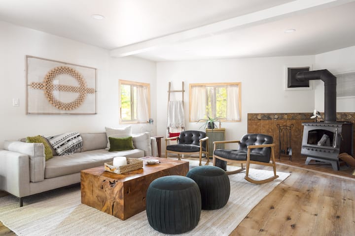 Charming Cabin With All The Amenities - Munds Park, AZ