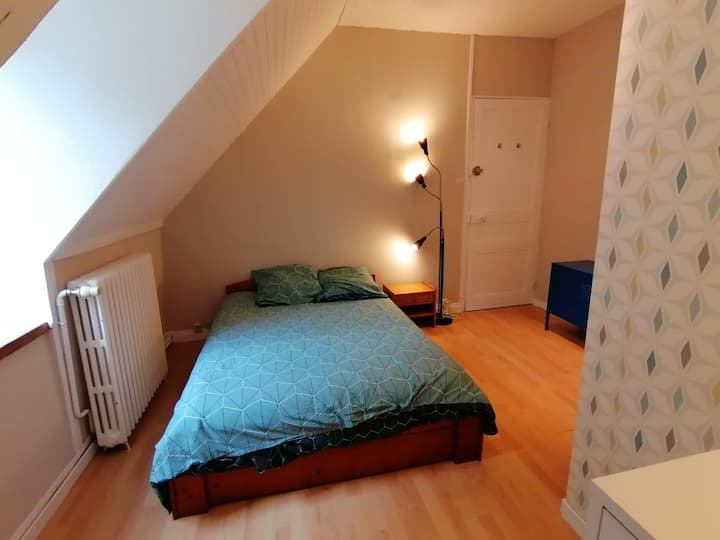3/ Ch. Sdb Privée / Centrale, Calme Et Pratique - Morlaix