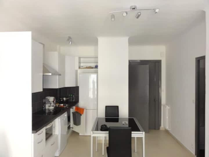 Pleine Ville Clim Wifi Très Calme Accueil 24/24 - Nizza