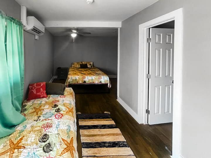 Remodeled Studio-sleeps 3: Kitchen & Free Parking - Aransas Pass, TX