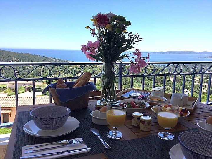 Vue Mer Aux Issambres « Rêves Salés » - Côte d'Azur