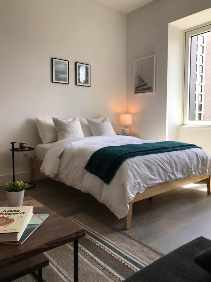 Light-filled, Spacious Studio In <3 Of Downtown Bk - ホーボーケン, NJ