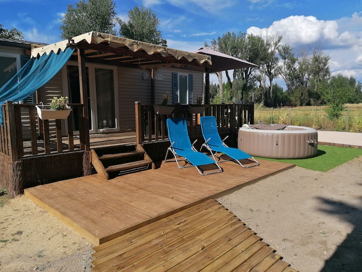 Charmant Mobil Home En Campagne Avignonnaise - Avignon