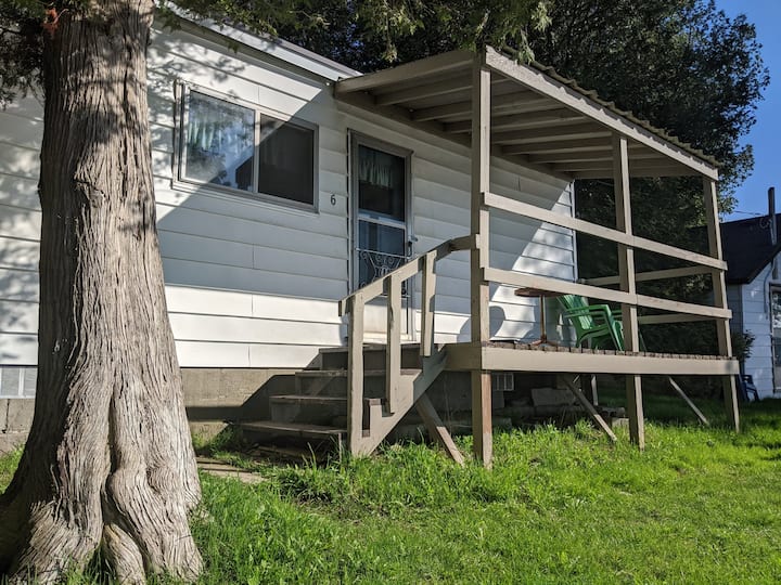 Waterfront, Sunset Cabin Sleeps 8 - Wiarton