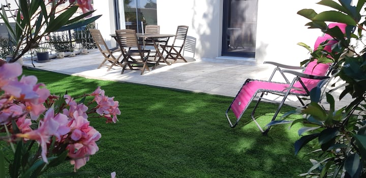 Le Lavandin Studio Climatisé-wifi- Parking Gratuit - Arles