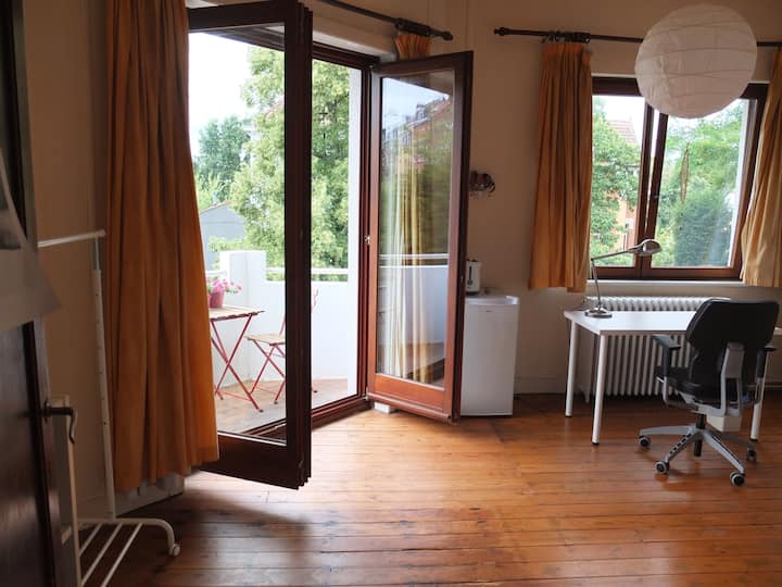 Une Grande Chambre Près De La Forêt De Soignes - Zaventem