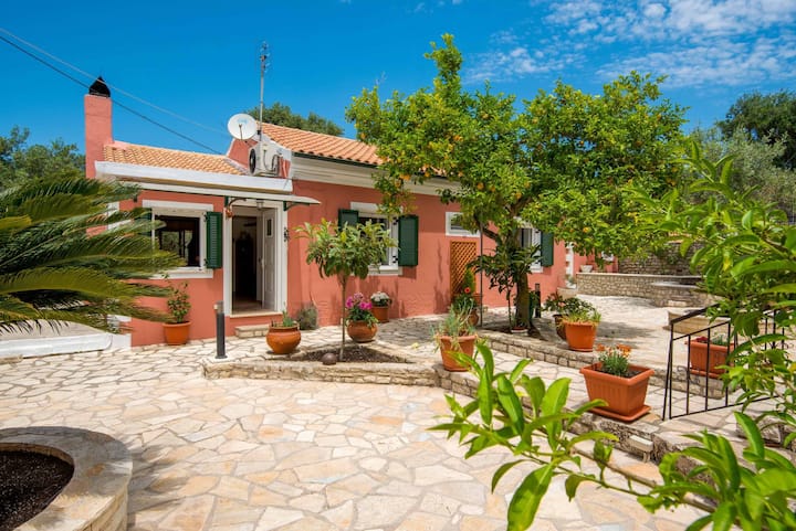 Strapunto - Two Bedroom House With Private Garden - Paxi