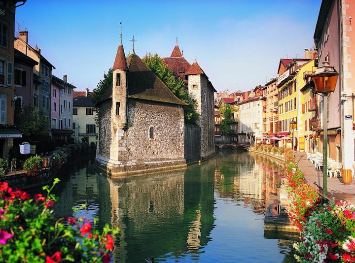 Maison De Charme à Annecy Pour 6 Personnes - Annecy