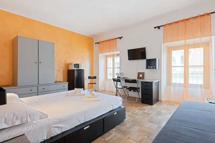 Sweet Spot In The Heart Of Turin - Turijn