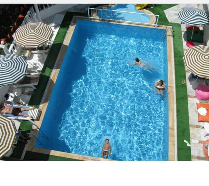 Kuşadasi Plaja 50metre Kahvalti Dahi̇l - Davutlar
