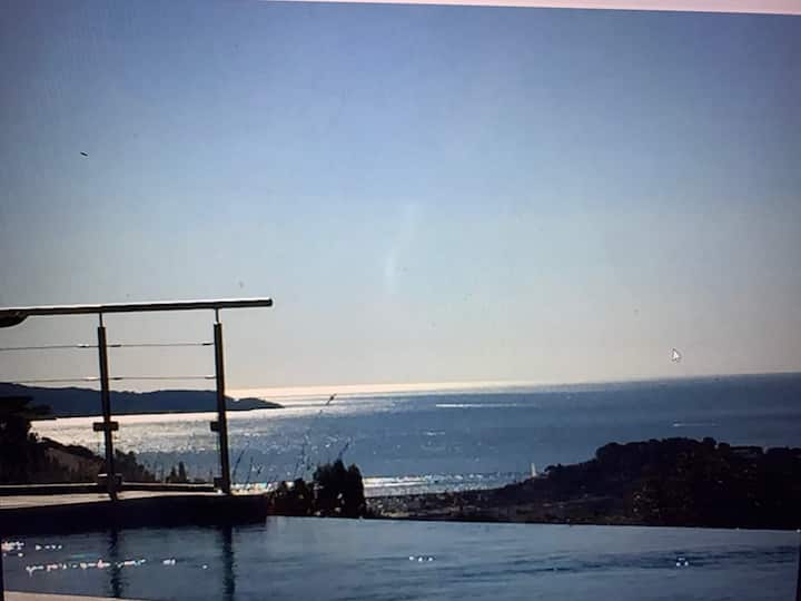 Villa Magnifique Vue Mer Piscine Privée Chauffée - Cavalaire-sur-Mer